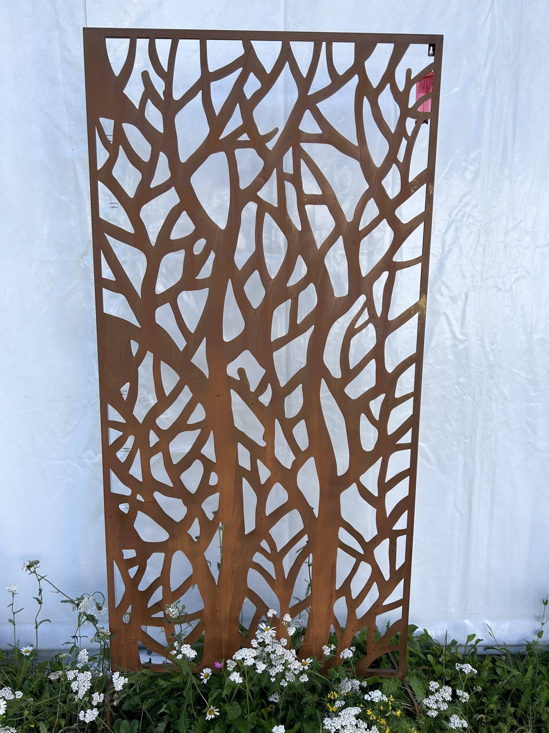 STEEL GARDEN ORNAMENTS - Ornamental Classics